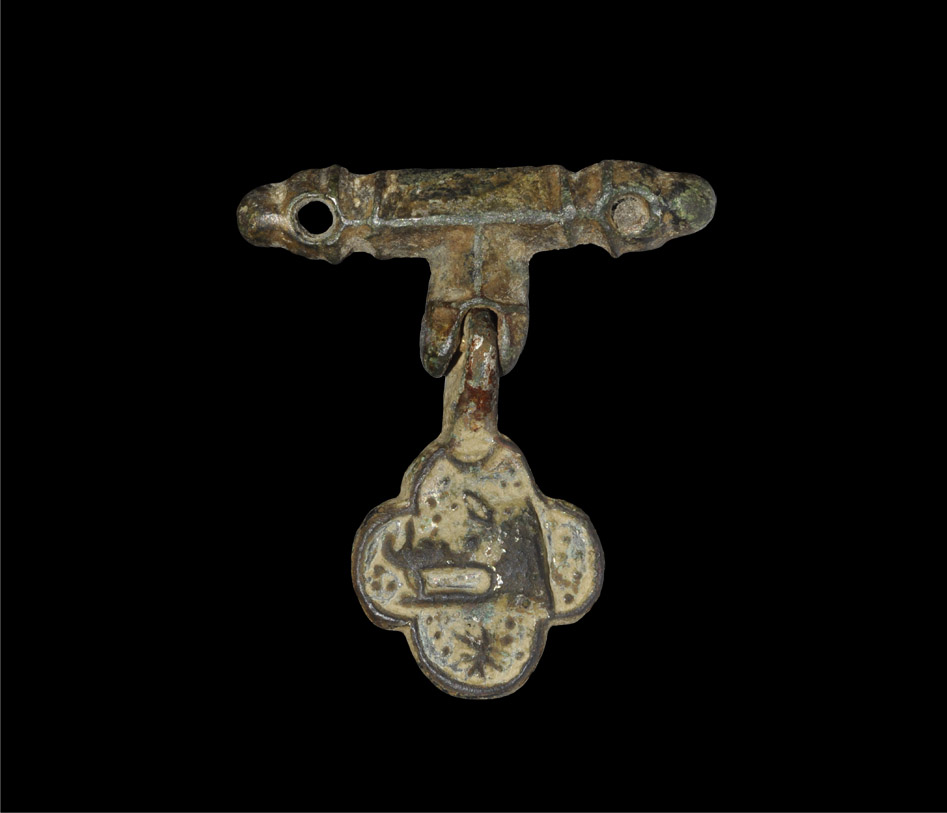 Medieval Heraldic Harness Pendant and Mount Group - auctions & price ...