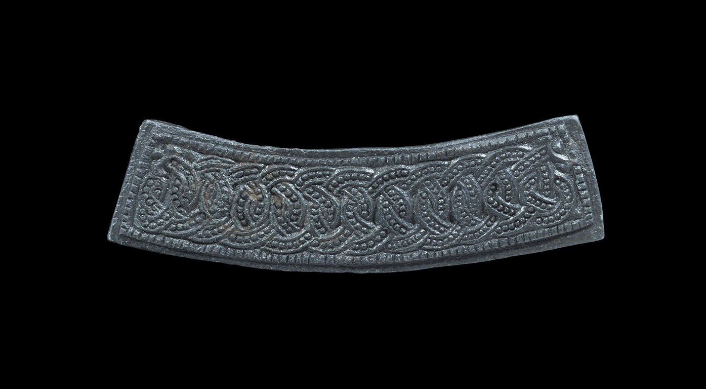 Anglo-Saxon Bronze Interlaced Dragons Pressblech Die - auctions & price ...