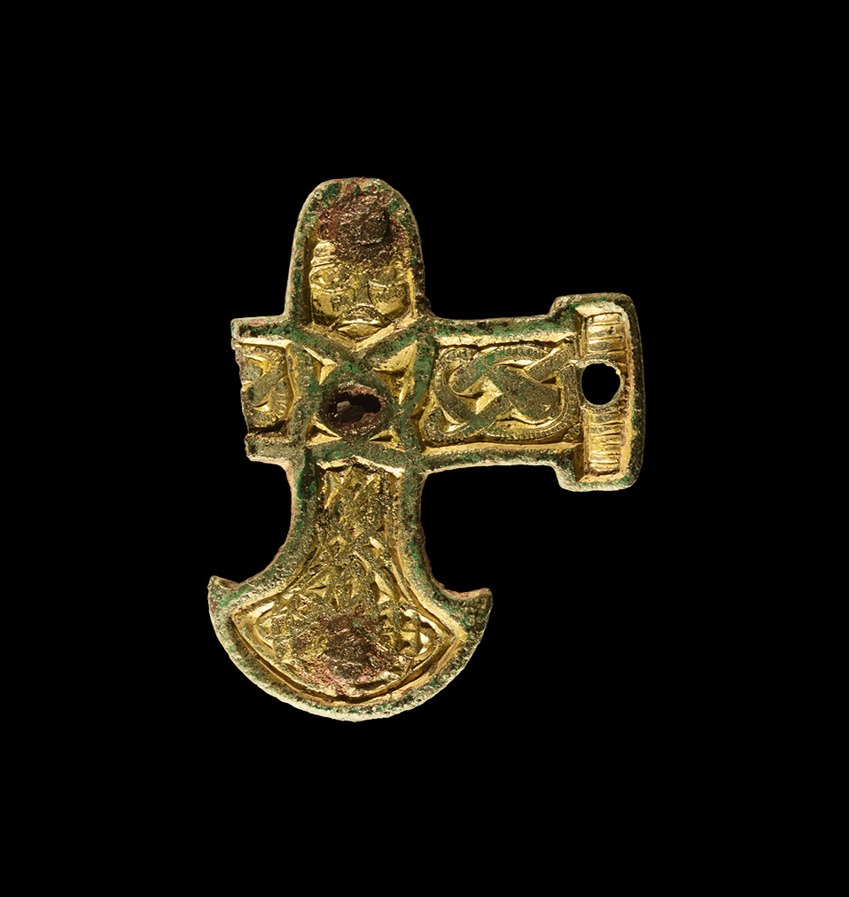 Anglo-Saxon Bronze Interlaced Dragons Pressblech Die - auctions & price ...